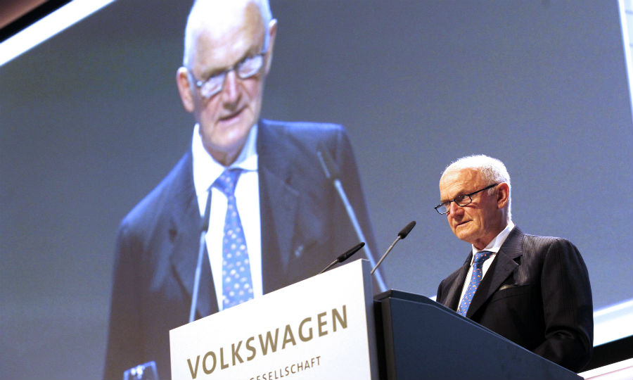 Battle between Piech, Porsche families highlighted in German ...
