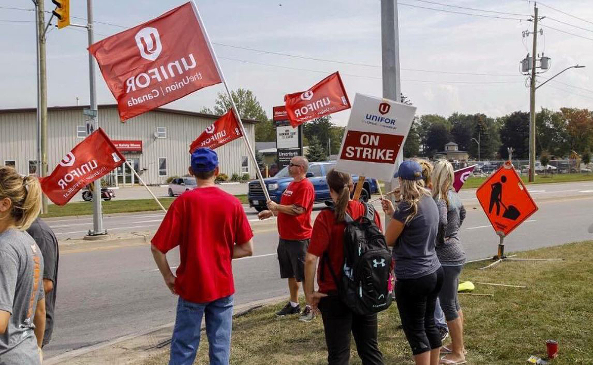 GM, Unifor talking informally as strike continues, union says ...