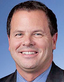 GM's Cervone honored by alma mater | Automotive News