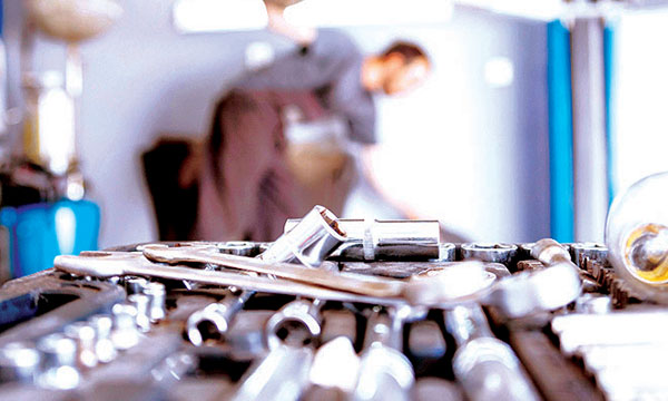 What dealership service department's can do to keep customers ...