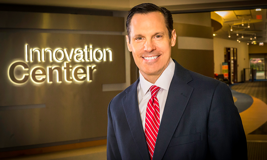 Reynolds and Reynolds President Ron Lamb steps down | Automotive News