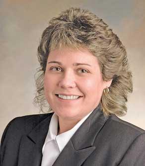 2010-leading-women-Mary-Gustanski-Delphi | Automotive News