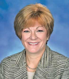 2010-leading-women-Nancy-Rae-Chrysler-Group | Automotive News