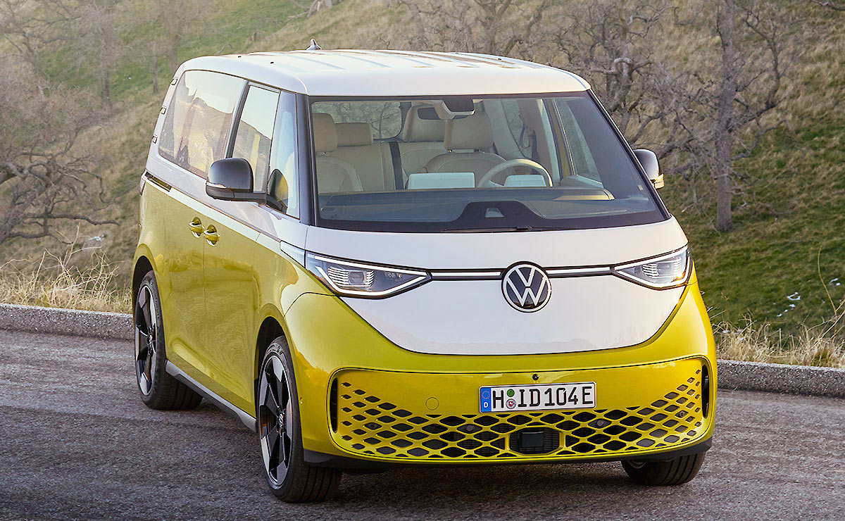 EVs, PHEVs hitting U.S. dealerships through 2026 | Automotive News