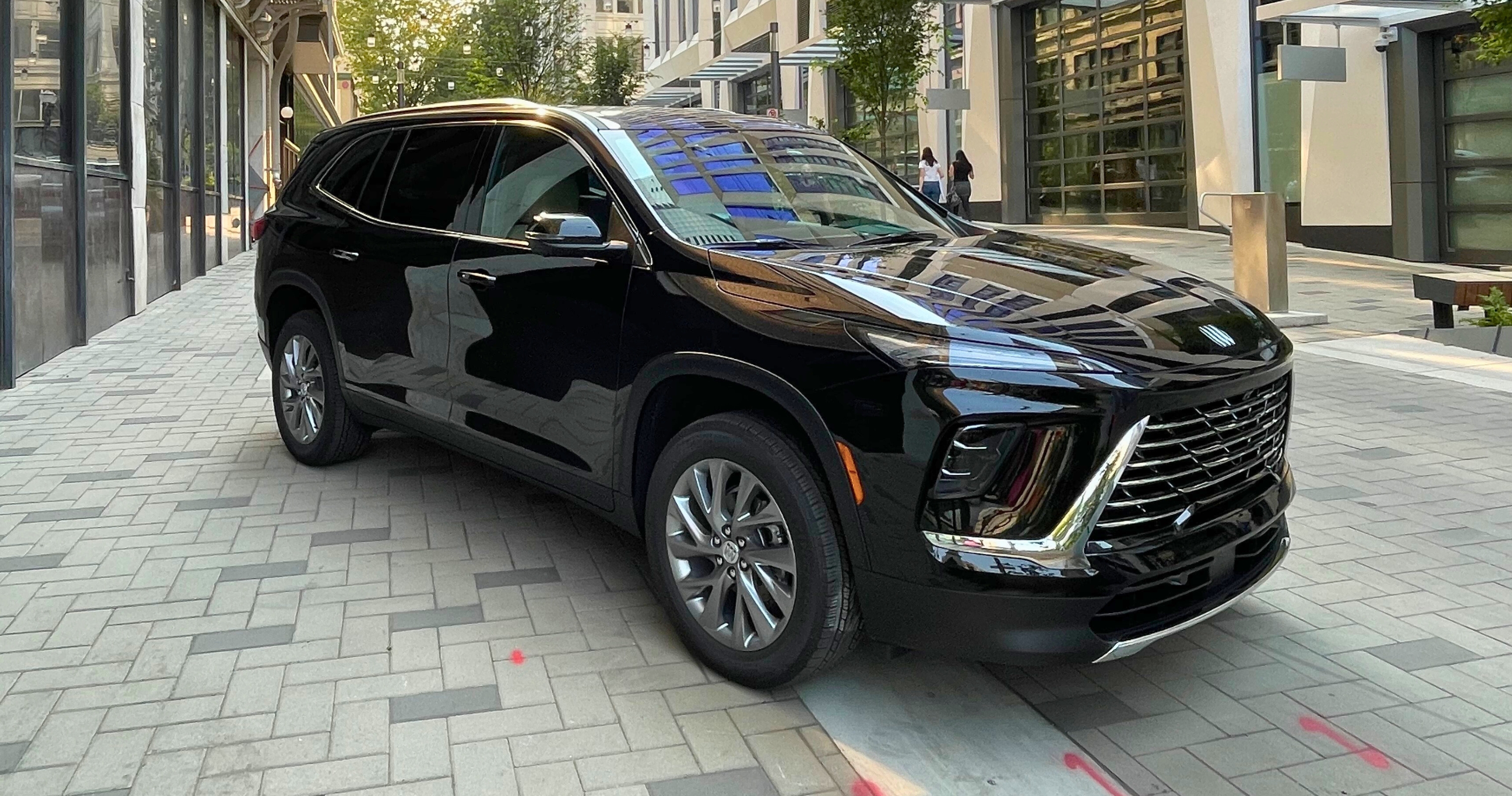 2025 Buick Enclave completes product revamp for GM brand | Automotive News