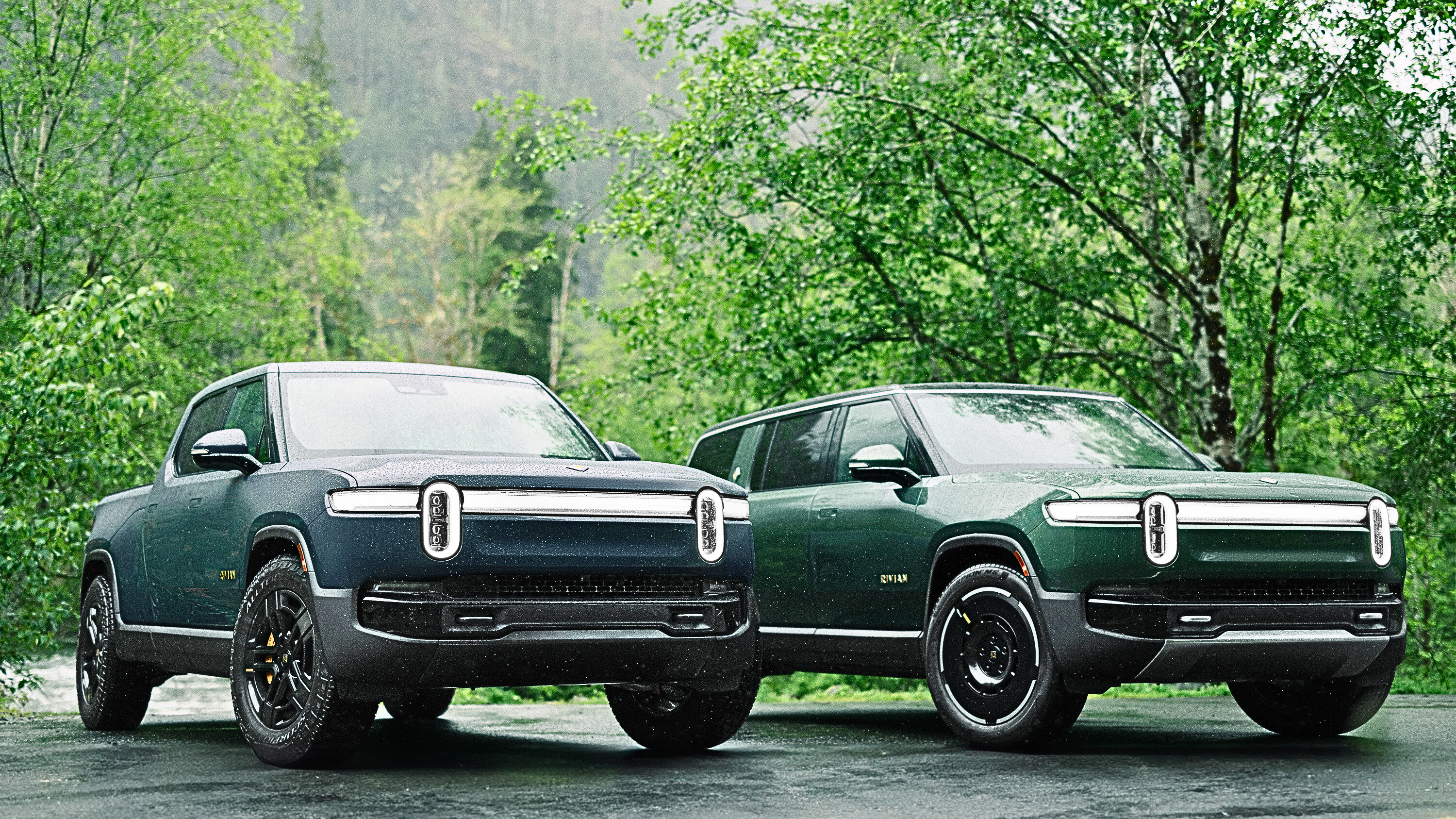 6 new features freshen up 2025 Rivian R1T, R1S | Automotive News