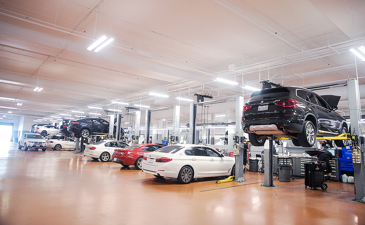 Car dealer Tim Smith sketches a road map as succession planning becomes ...