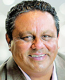 Lithia Motors turns gaze to Canada | Automotive News