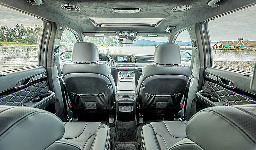 Hyundai Palisade joins 3-row crossover market | Automotive News