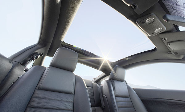 See-through ceiling | Automotive News