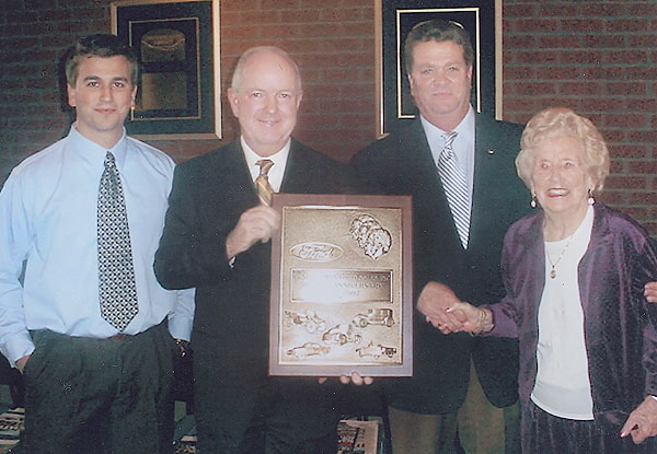 Dealers | Automotive News