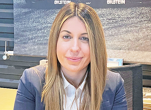 2021-40-under-40-ashley-harris | Automotive News