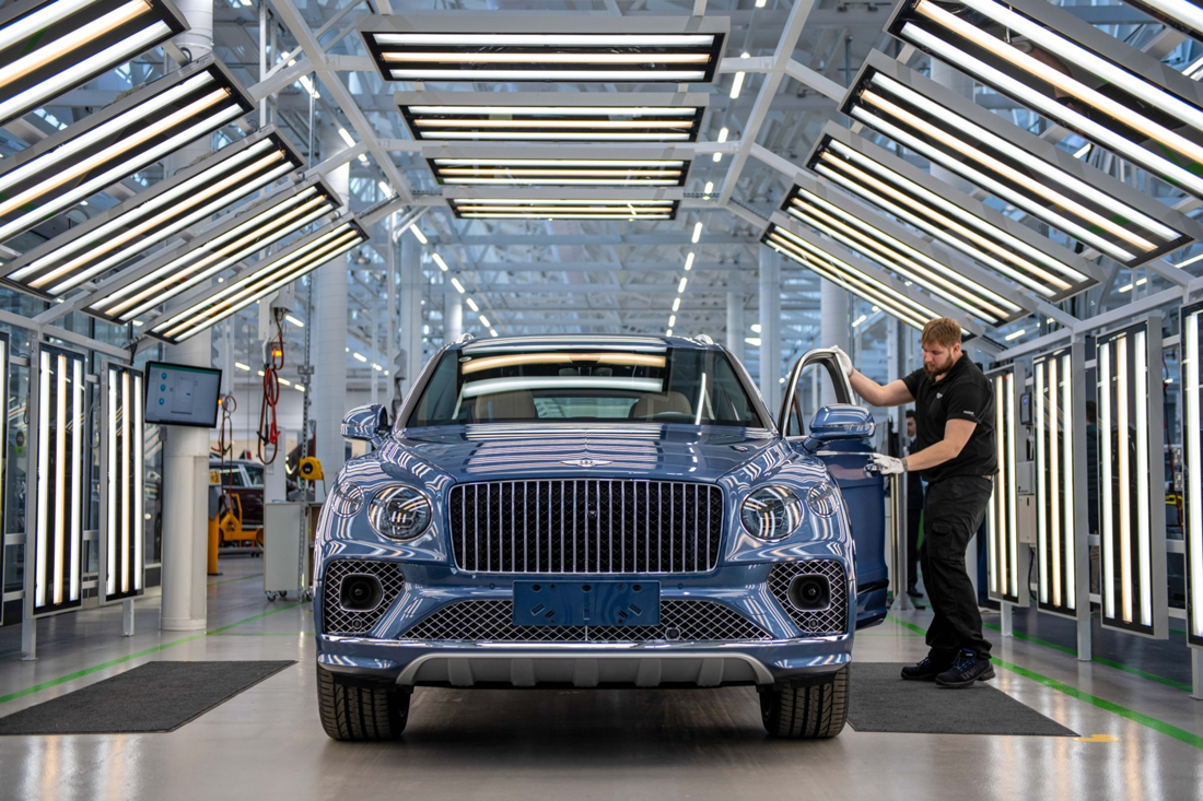 Bentley buyers are splashing out $42,000 on options for each car ...