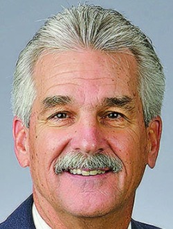 GM Financial to pilot direct refinancing mobile app | Automotive News