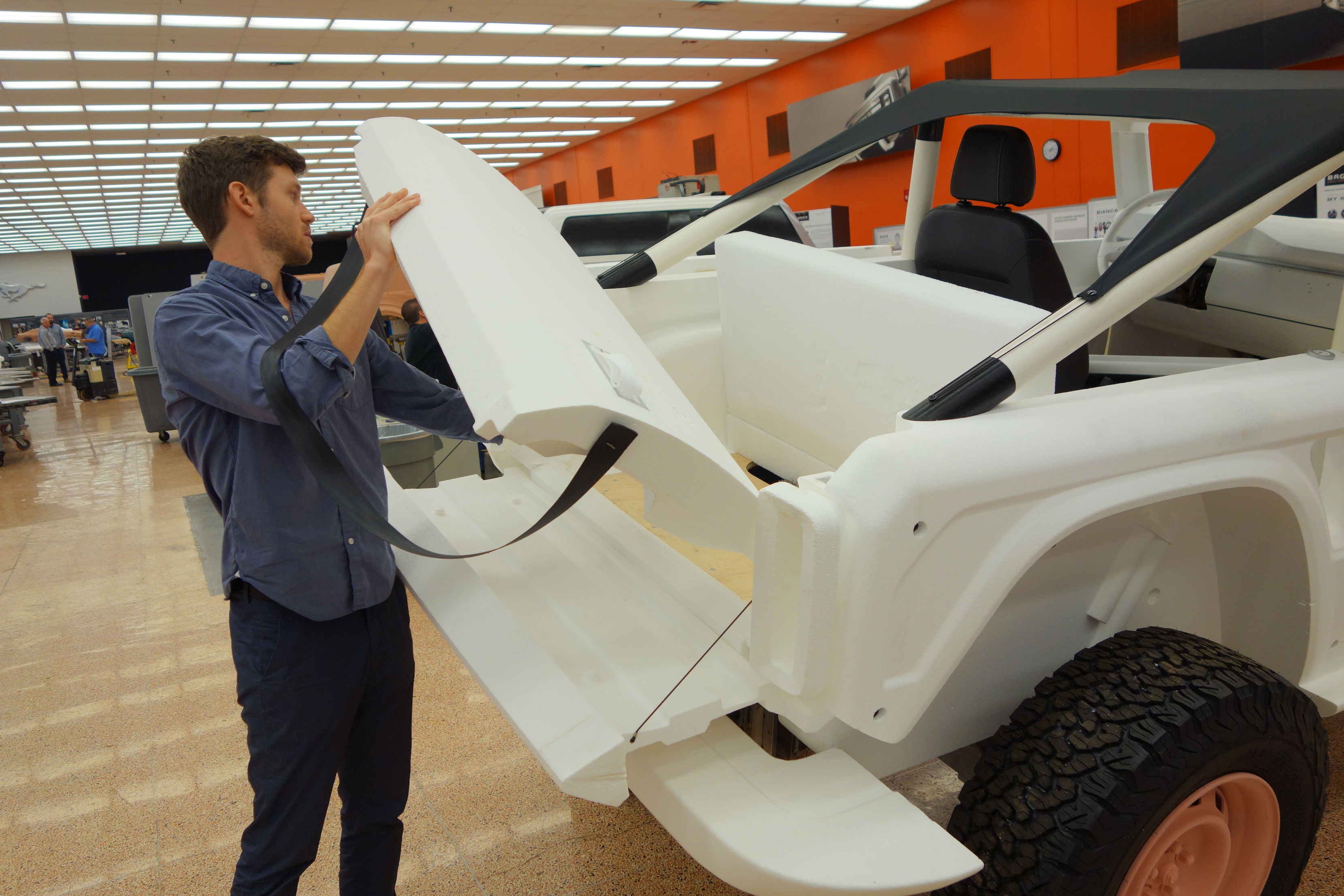 A 21-year-old L.A. nanny inspired the Ford Bronco's storable doors ...