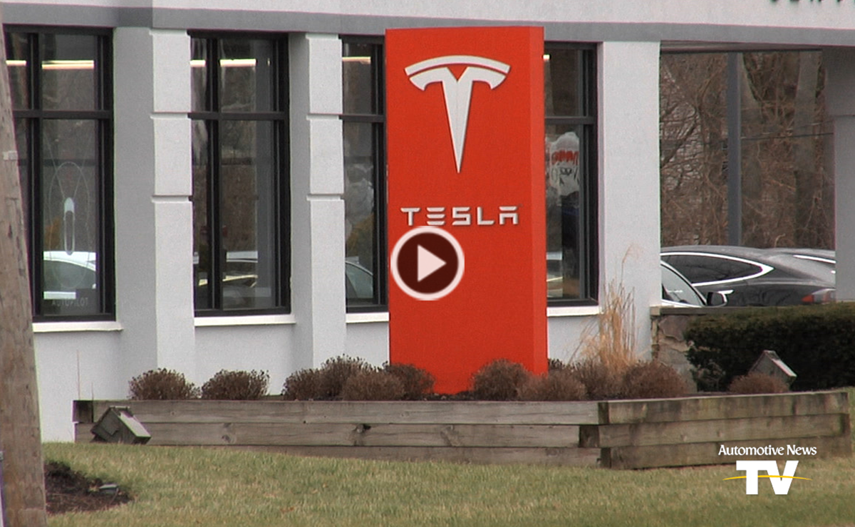 First Shift: Vehicle deliveries at Tesla Video from Automotive News
