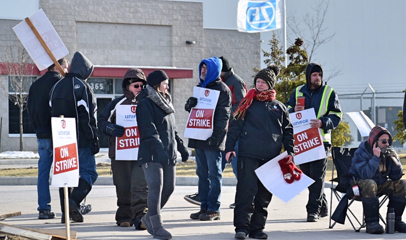 FCA cancels Saturday minivan output because of supplier strike ...