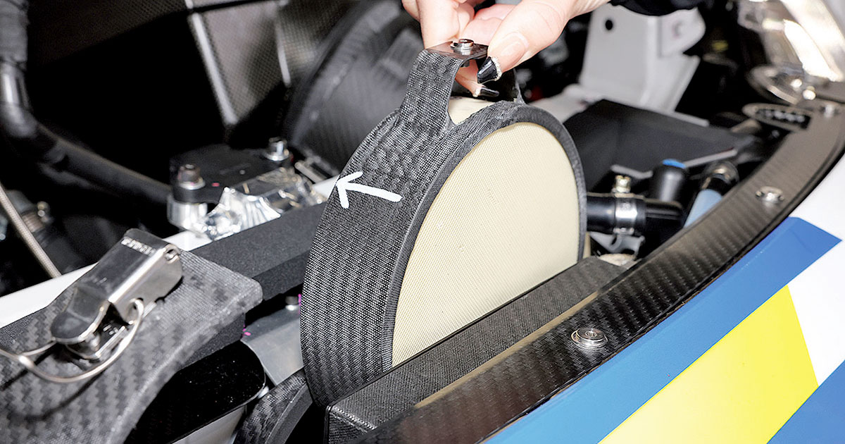 Toyota is developing carbon capture engines as an EV alternative ...