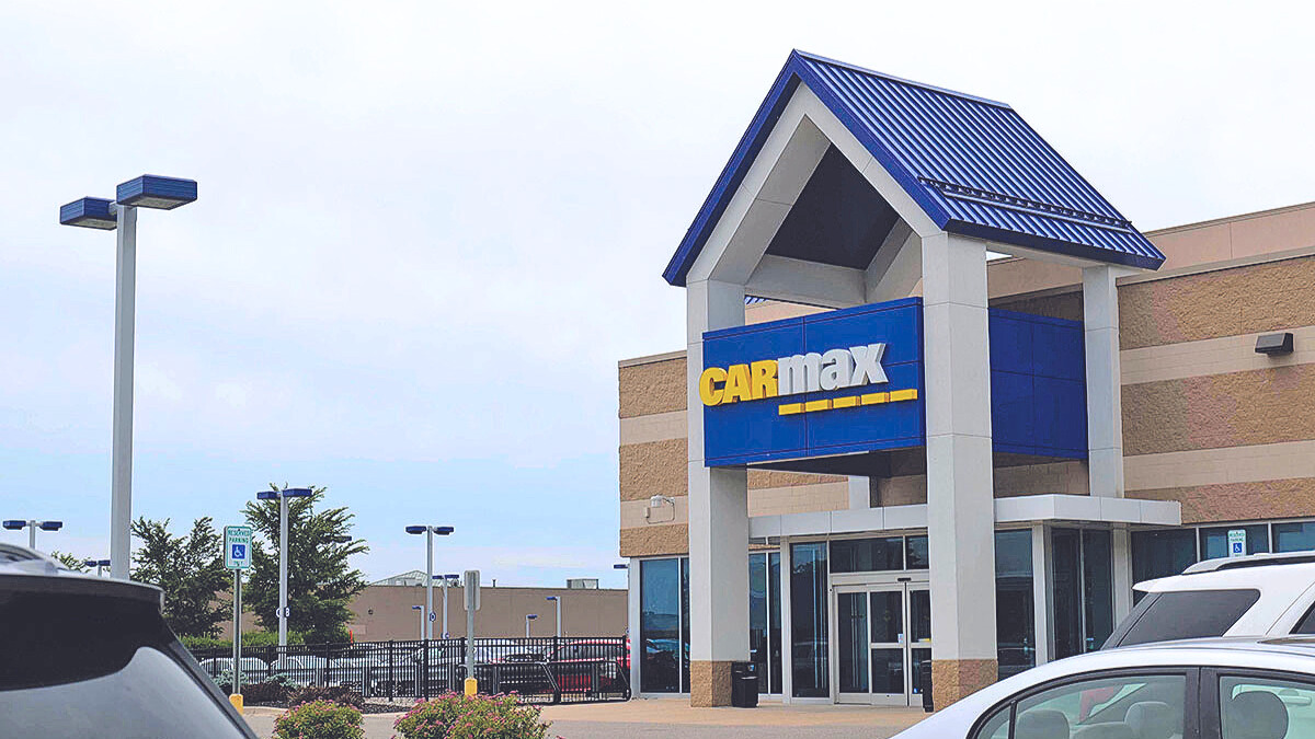 Dealerships adjust as challenges persist | Automotive News