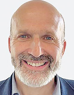 Auto industry clamps down on carbon emissions without regulations ...