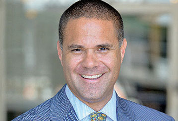 Four publicly-held car retailers see lower average Q1 F&I profits ...