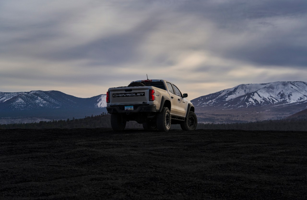 2024 Chevy Colorado midsize pickup to get off-road Bison version ...