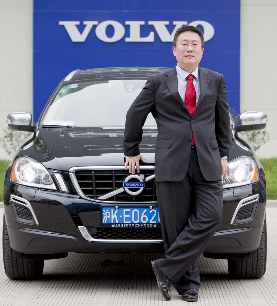 Volvo, seeking wider appeal, moves beyond safety | Automotive News