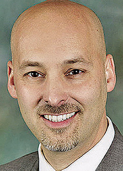 Auto dealership group giants AutoNation, Lithia poised for growth ...