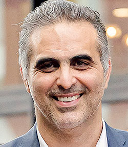 VW explores plug-in hybrid for U.S. as EV transition unfolds ...