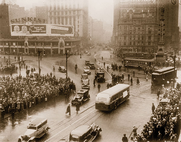 Railroading the streetcars? | Automotive News