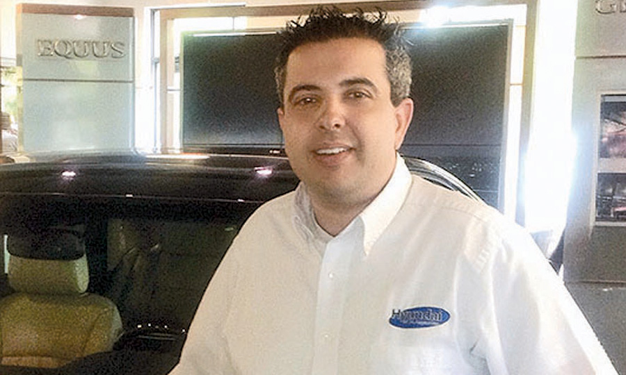 Dealer: Customers judge a service contract by its cover | Automotive News
