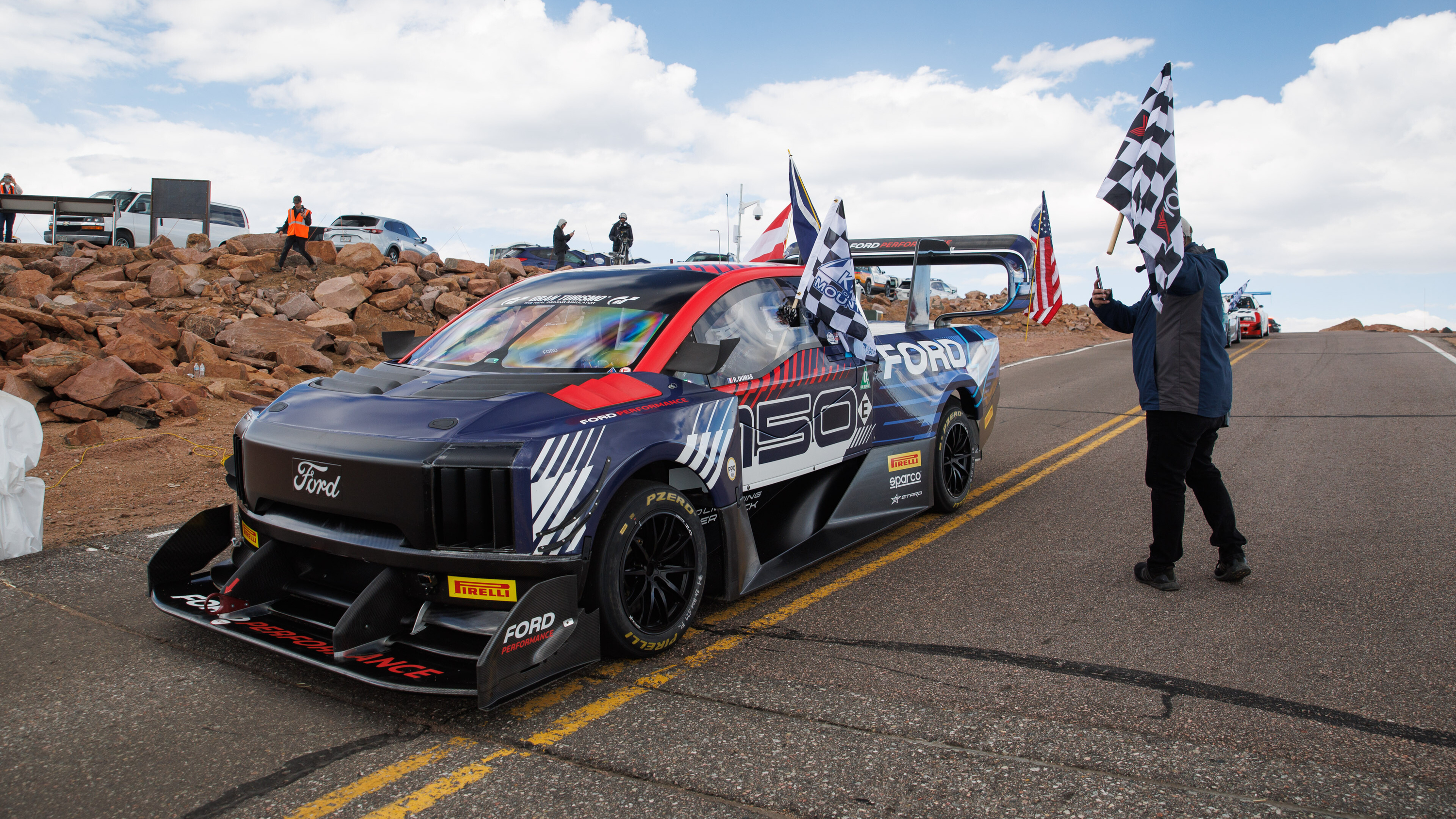 Ford F-150 Lightning EV wins Pikes Peak race despite malfunction ...
