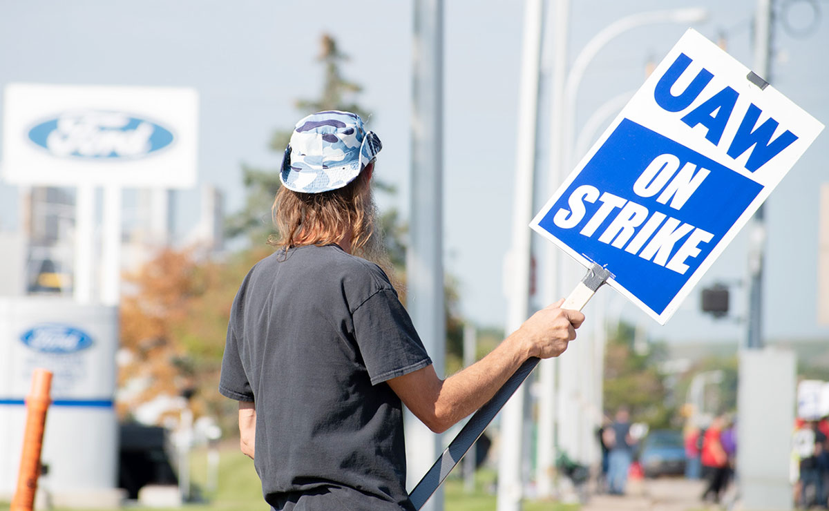 UAW strike prompts layoffs of 495 Ford workers in Ohio, Mich ...