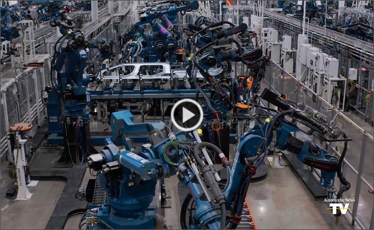 First Shift: October vehicle production up 15% Video from Automotive News