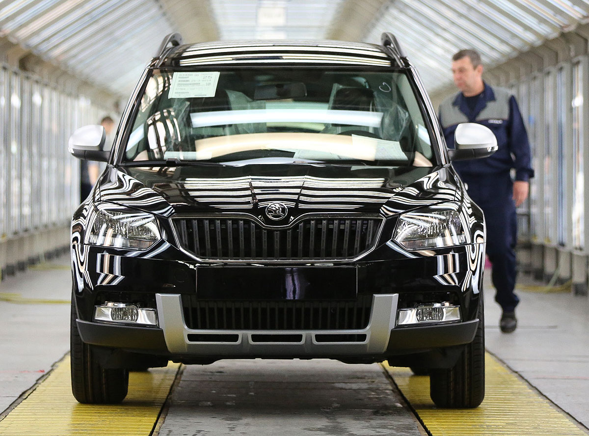 U.S. extends time for divestment from sanctioned Russian automaker GAZ ...