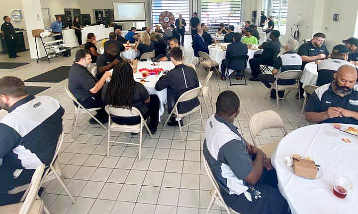 2020-hendrick-volvo-cars-charleston | Automotive News