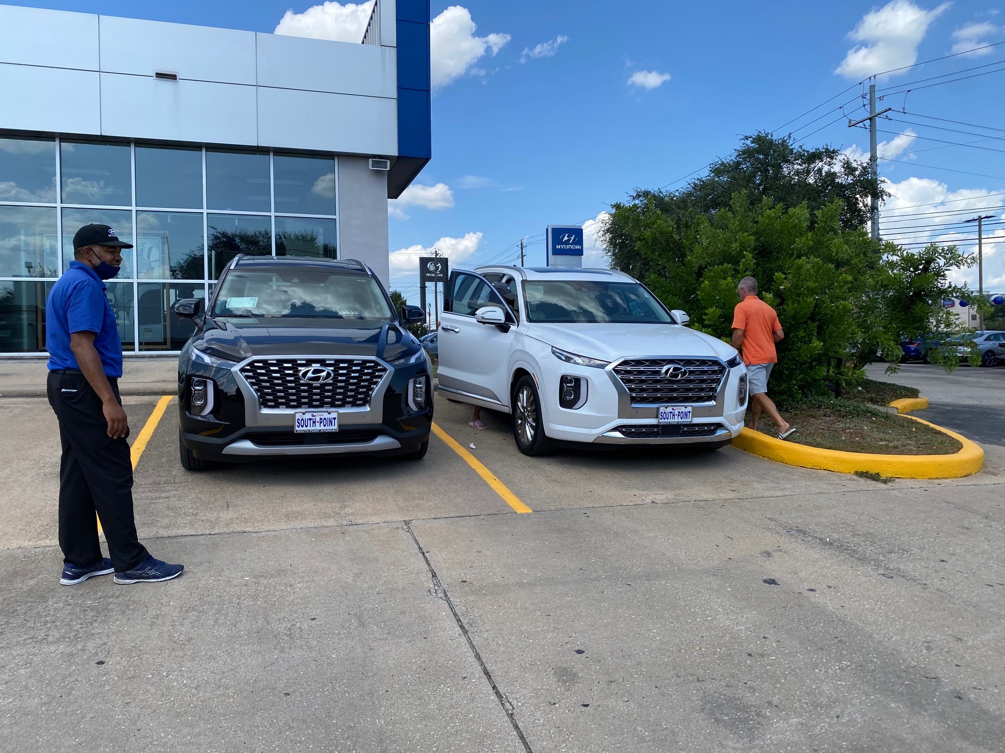 HYUNDAI: Deliveries slip in Sept. | Automotive News