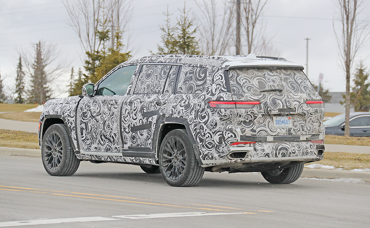 Jeep to reveal 3-row Grand Cherokee on Thursday | Automotive News
