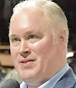 Outgoing Dodge, Ram models buck Stellantis sales slump | Automotive News