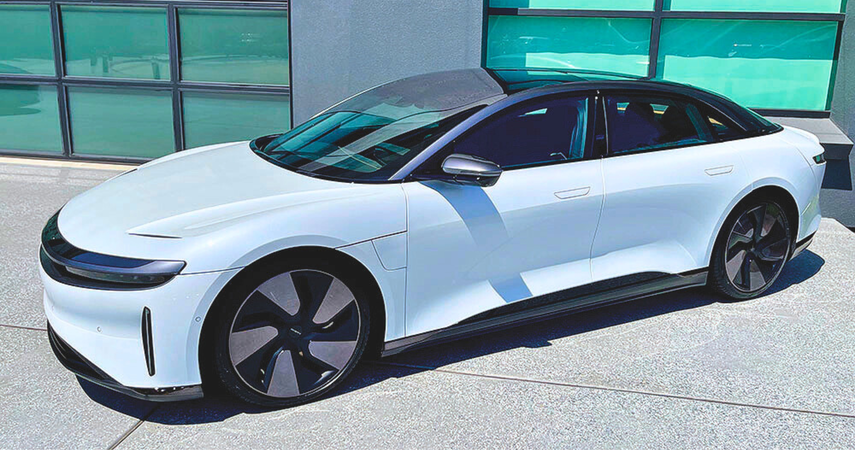 Lucid to launch Gravity this year, midsize model in 2026 | Automotive News