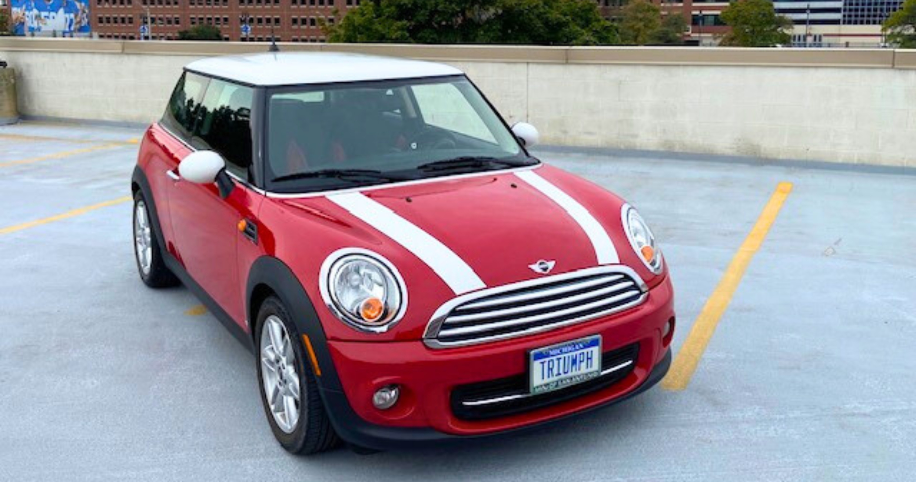 Low-mileage, older used cars: One way to beat high prices | Automotive News