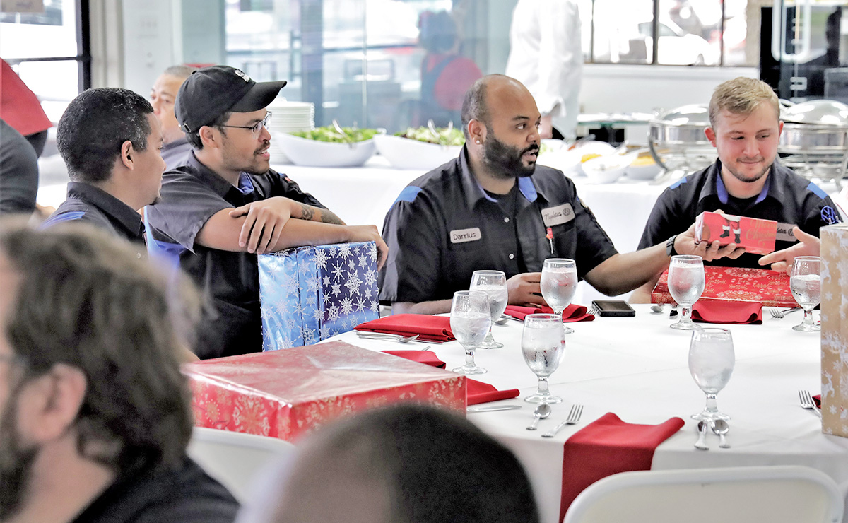 Napleton Automotive car dealership team spirit sets it apart ...