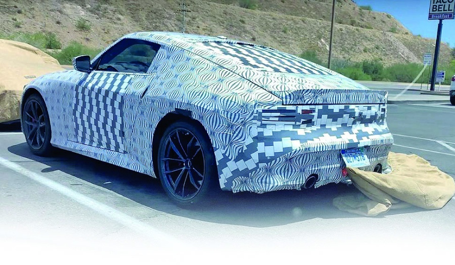 Nissan Z adds retro flair | Automotive News