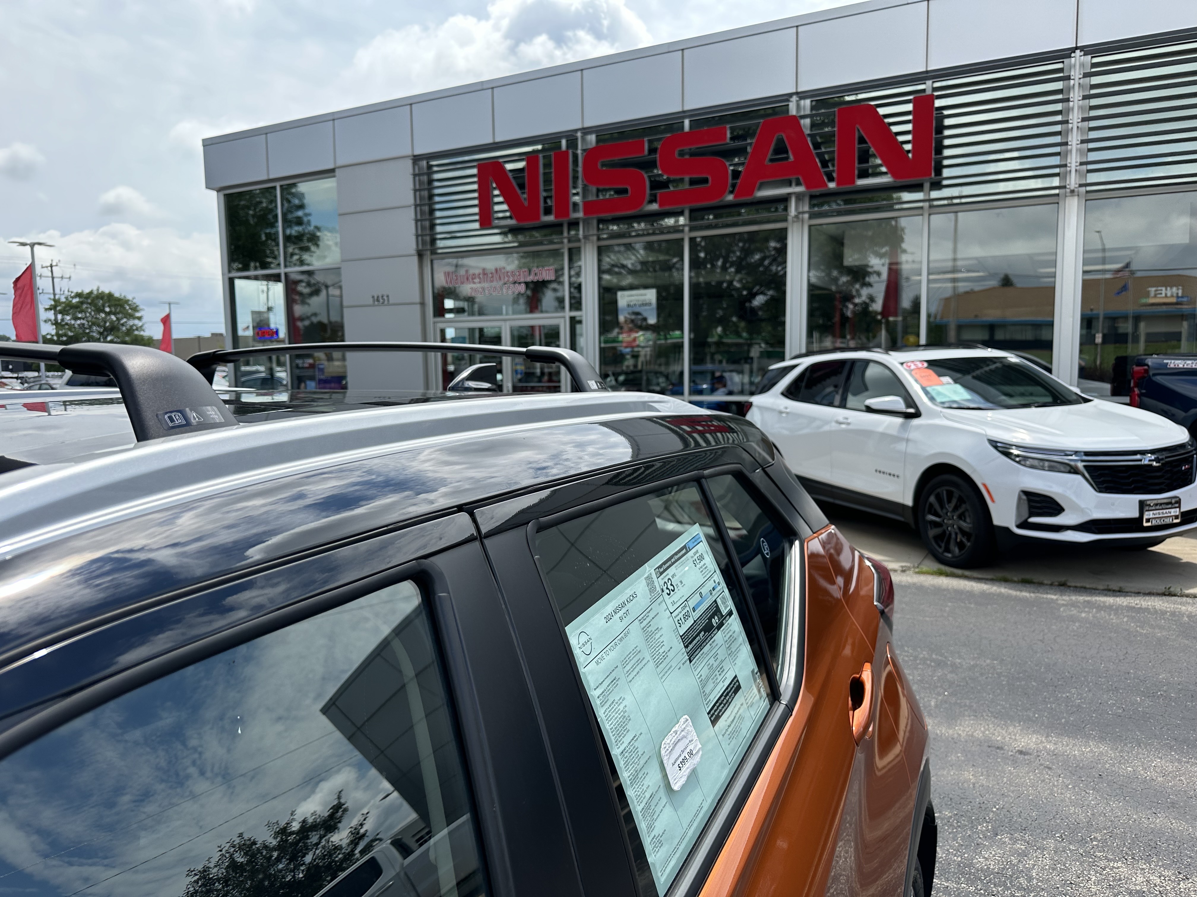 Nissan-Infiniti Q2 sales dip 3.1% on competition, interest rates ...