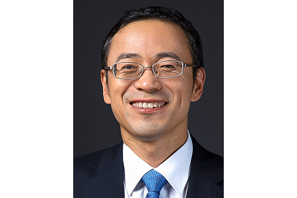 Geely promotes CFO Daniel Li to newly created CEO post | Automotive News