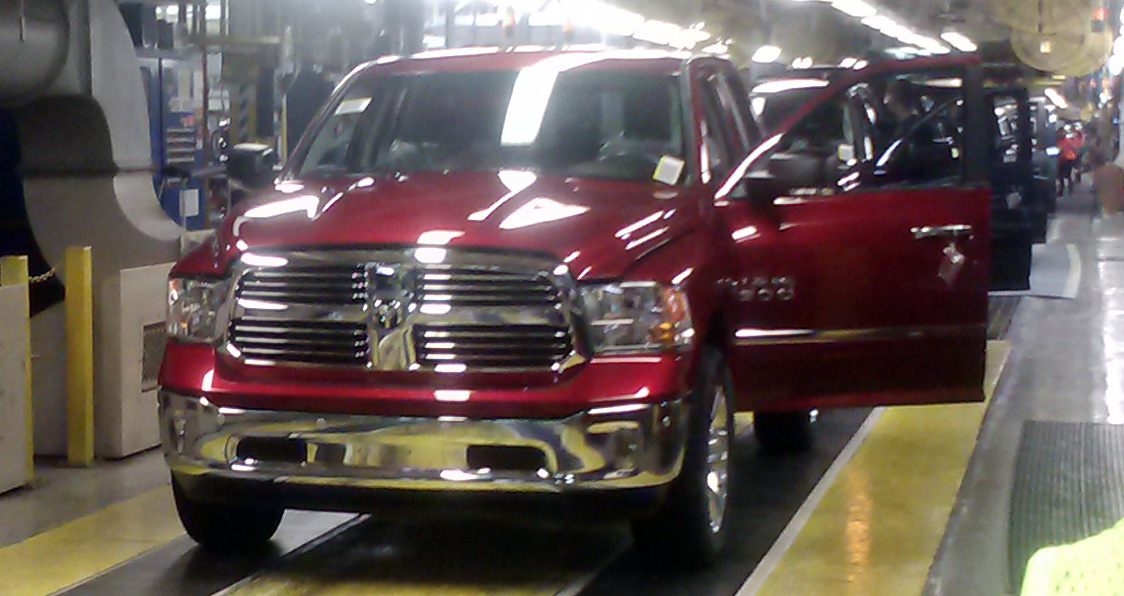 Chrysler's revamped line to build about 100 more Ram 1500s a day ...