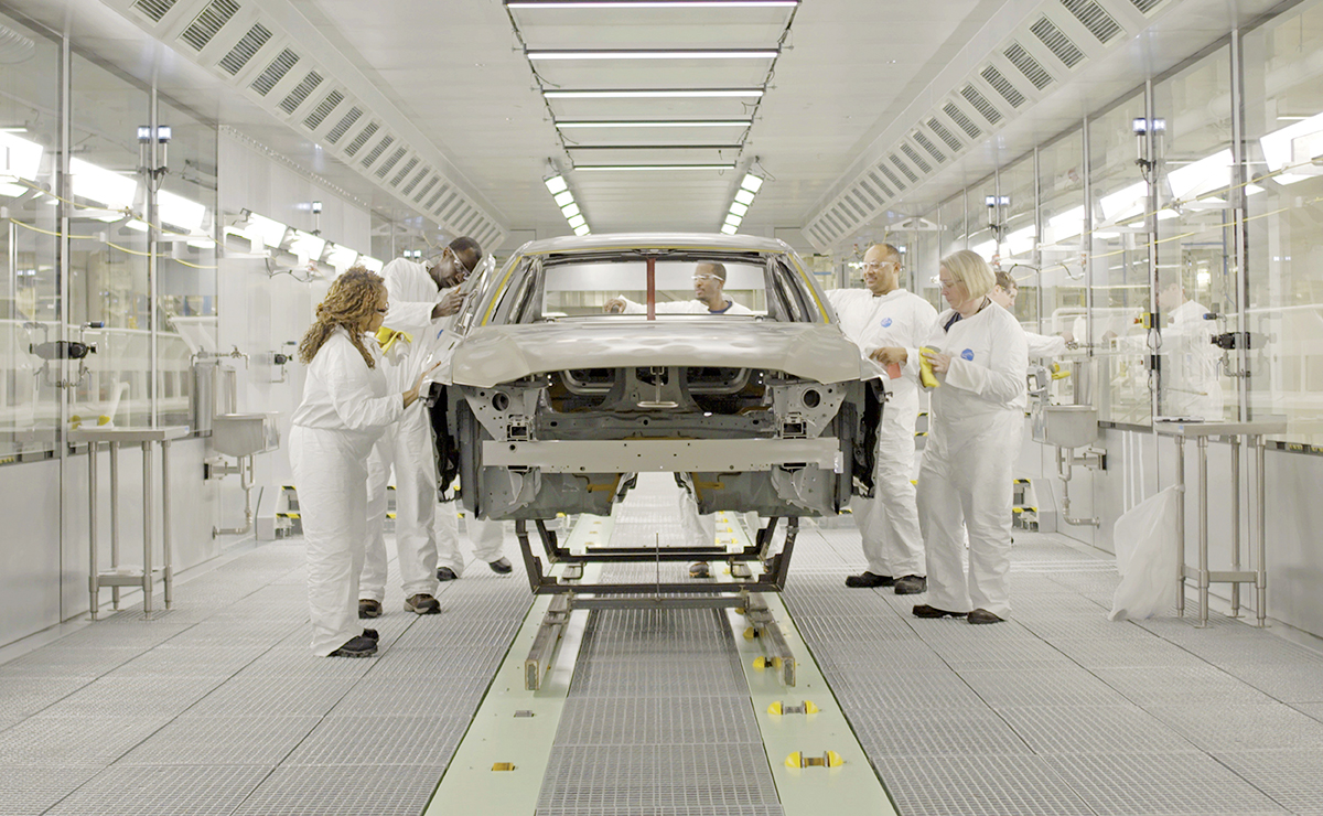 Volvo's South Carolina plant opens | Automotive News