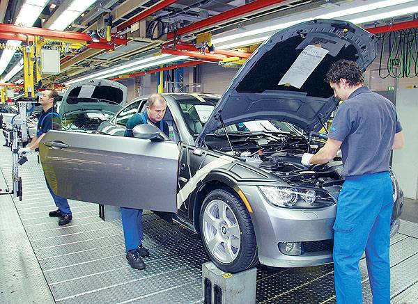 New BMW production process helps slash costs | Automotive News