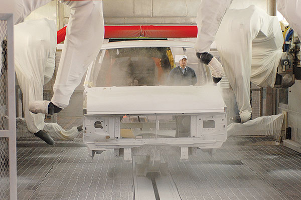 Carmakers giving paint a green makeover | Automotive News