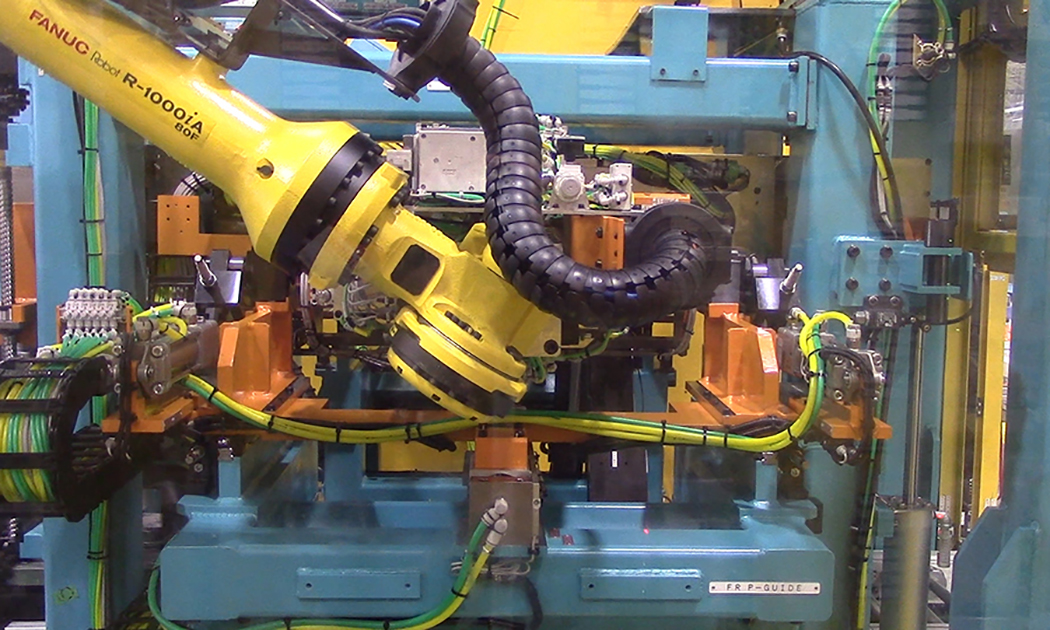 Honda's factory fix: Robots | Automotive News